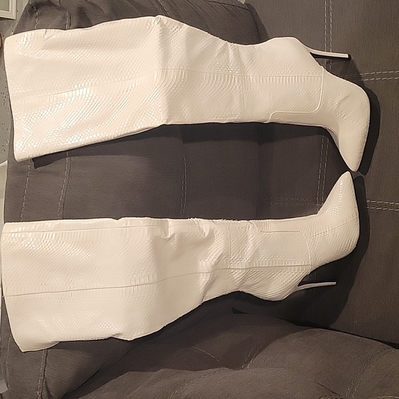 London Trash | Shoes | London Trash Snake Boot | Poshmark